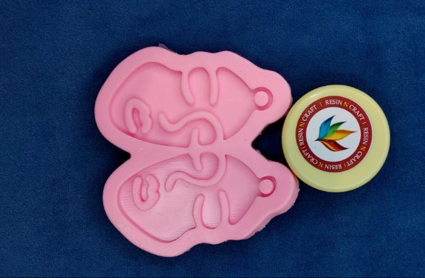 Face Locket Mould with Hole – RESIN N CRAFT SUPPLIERS